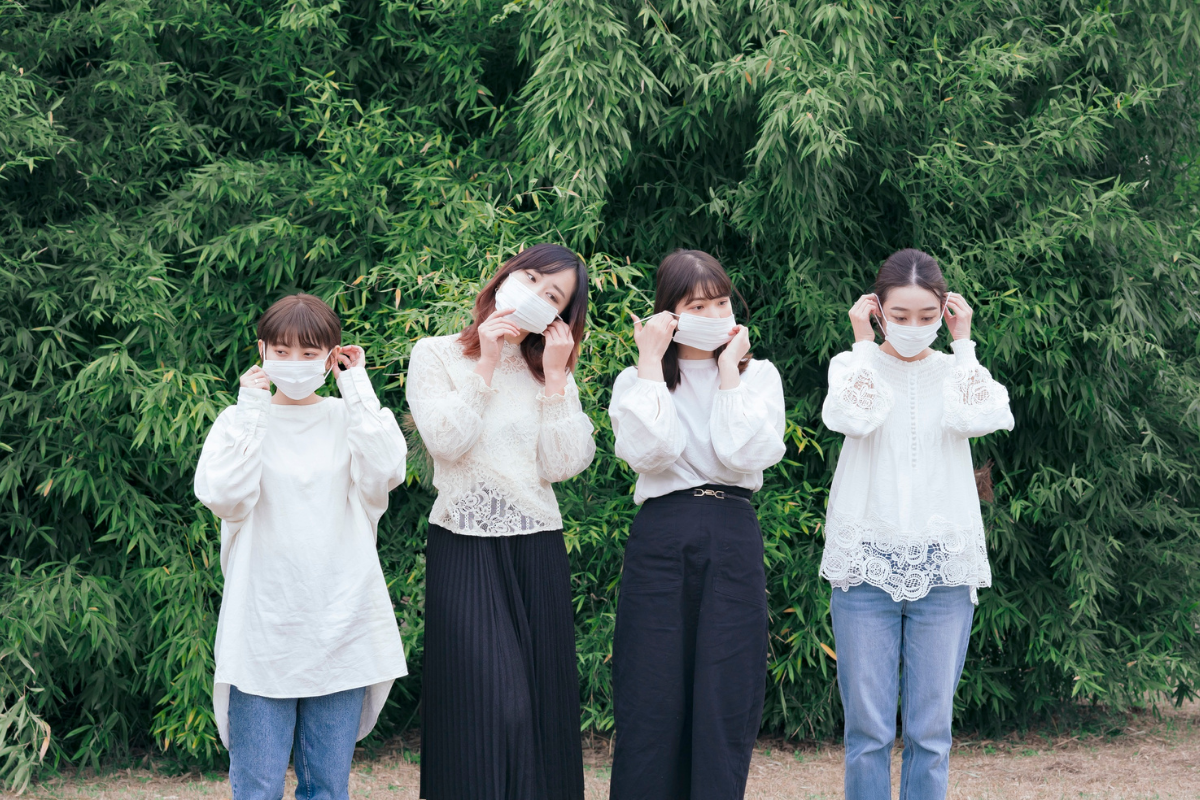 White Outfits for Women: Fashionable All-White Looks