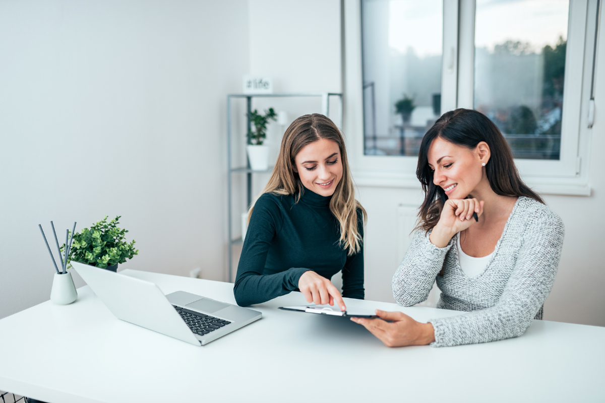 Work Looks for Women: Chic Office Outfits Professional Style